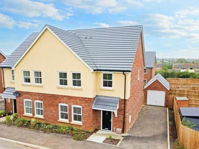 4 Bedroom Semi detached House For Sale In Newton Longville