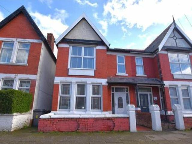 4 Bedroom Semi detached House For Sale In New Brighton, Wirral