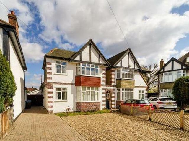 4 Bedroom Semi detached House For Sale In New Malden, Surrey