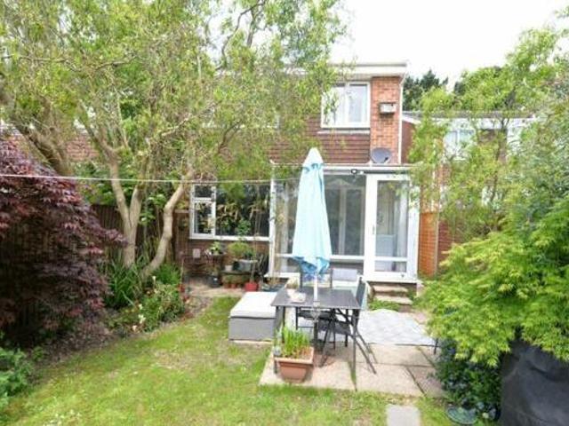 4 Bedroom Semi detached House For Sale In New Milton, Hampshire