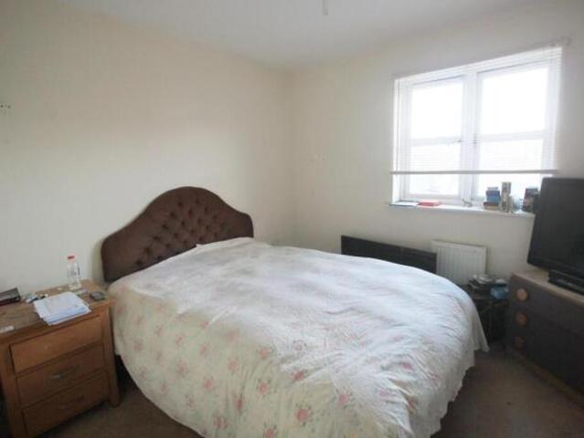 4 bedroom semi detached house for sale in New Road, Netley Abbey, SO31