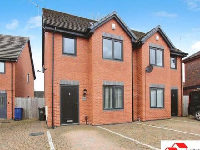 4 Bedroom Semi detached House For Sale In Newcastle
