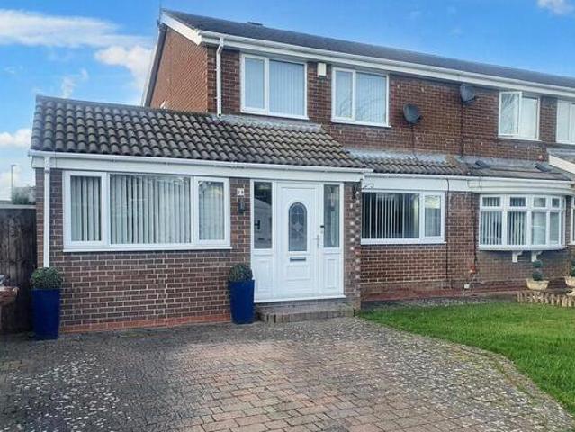 4 Bedroom Semi detached House For Sale In Newcastle Upon Tyne, Tyne And Wear