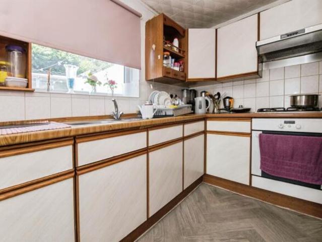 4 bedroom semi detached house for sale in Newman Road, Exeter, EX4