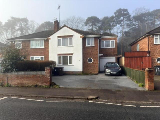 4 bedroom semi detached house for sale in Nightingale Road, Woodley, Reading, Berkshire, RG5