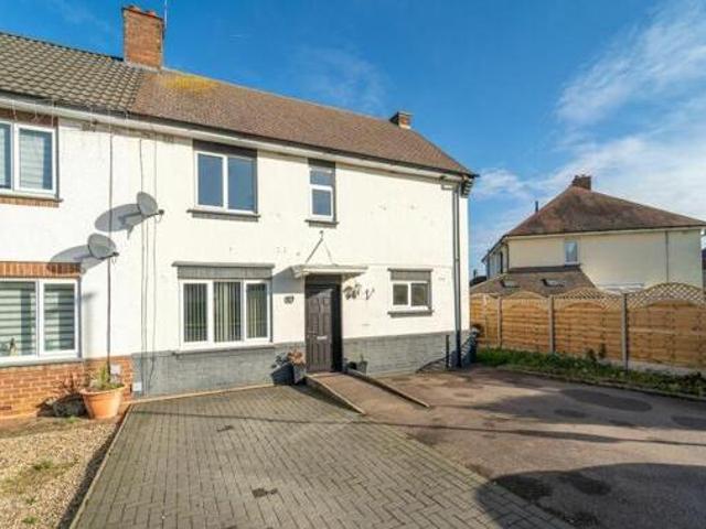 4 Bedroom Semi detached House For Sale In Northampton