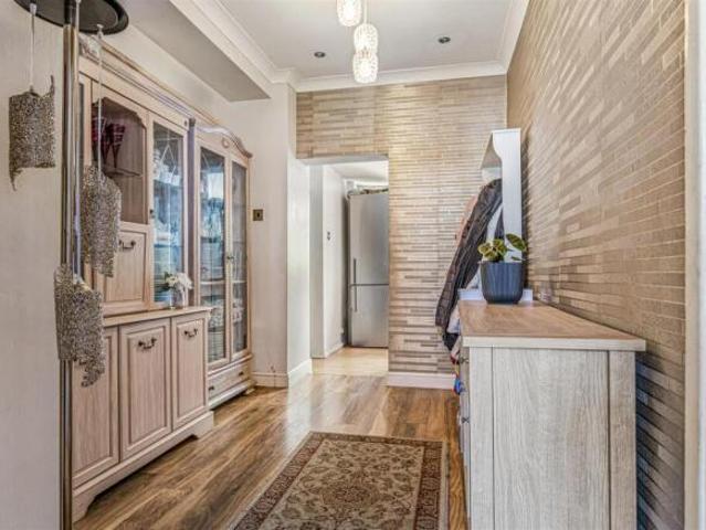 4 bedroom semi detached house for sale in Northdene Road, Leicester, LE2