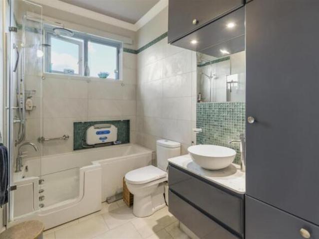 4 bedroom semi detached house for sale in Norman Road, West Malling, ME19