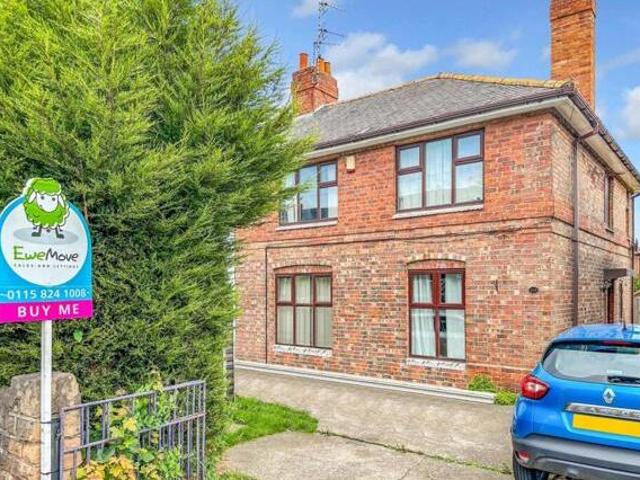 4 Bedroom Semi detached House For Sale In Nottingham, Nottinghamshire