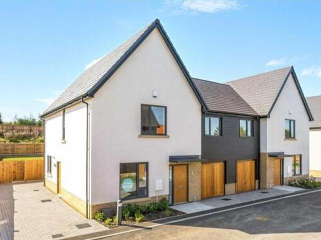 4 Bedroom Semi detached House For Sale In Nr Saffron Walden, Essex