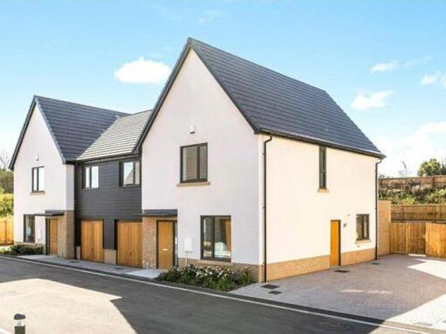 4 Bedroom Semi detached House For Sale In Nr Saffron Walden, Essex