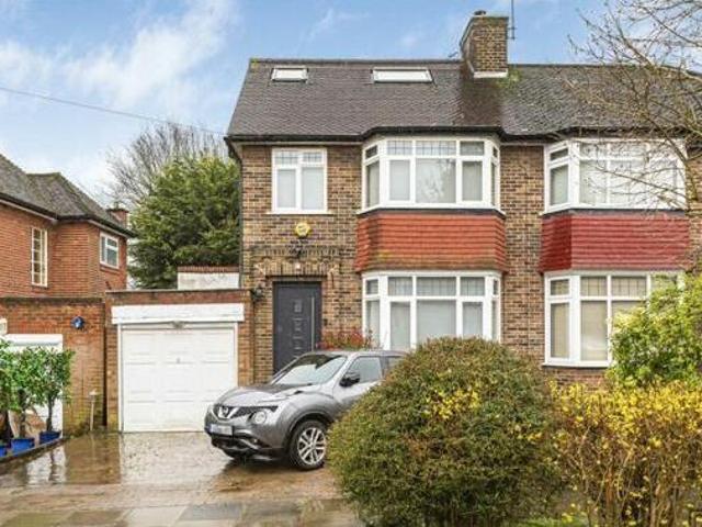4 Bedroom Semi detached House For Sale In Oakwood