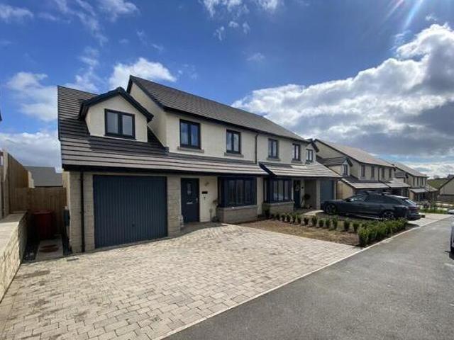 4 Bedroom Semi detached House For Sale In Off Greystone Lane