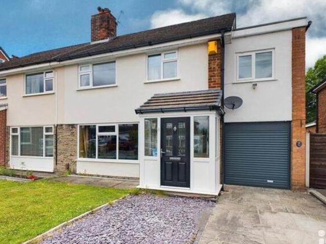 4 Bedroom Semi detached House For Sale In Offerton, Stockport