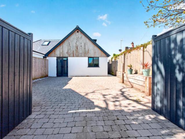 4 bedroom semi detached house for sale in Old Drove, Eastbourne, BN23