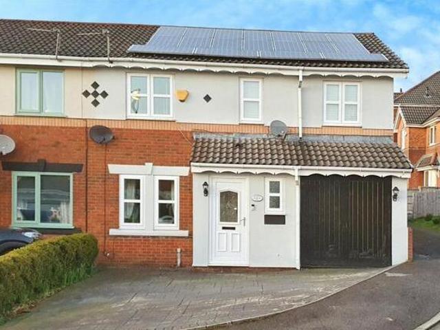 4 Bedroom Semi detached House For Sale In Oldham, Greater Manchester