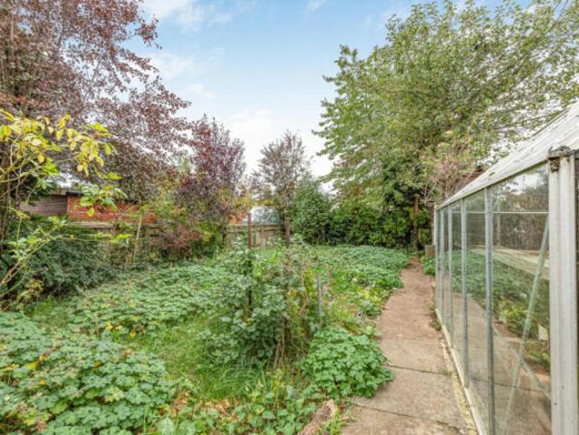 4 bedroom semi detached house for sale in Oliver Road, Oxford, OX4