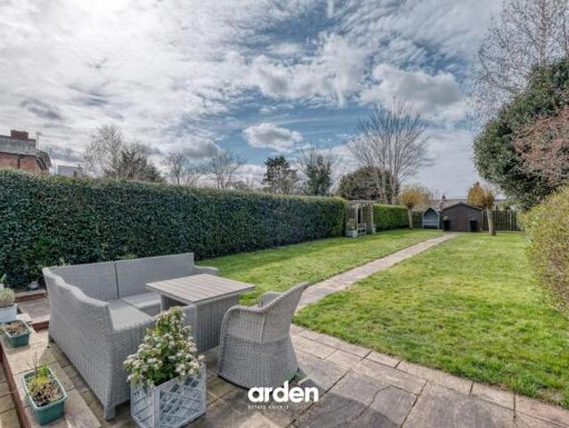 4 bedroom semi detached house for sale in Ombersley Road, Worcester, WR3
