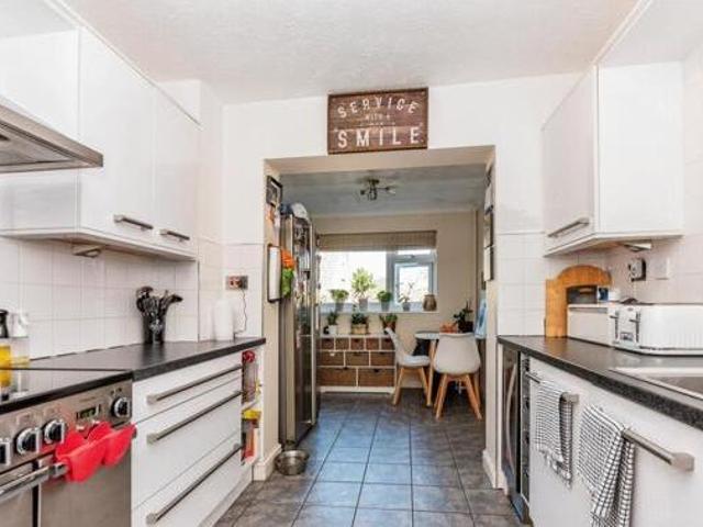 4 Bedroom Semi detached House For Sale In Oundle