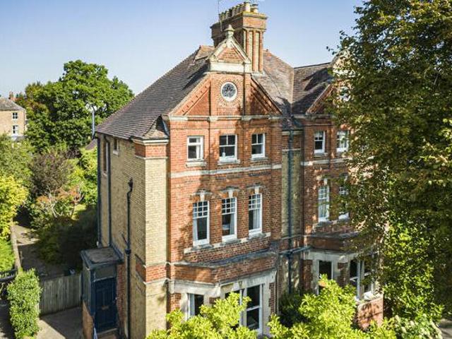 4 Bedroom Semi detached House For Sale In Oxford
