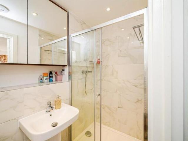 4 bedroom semi detached house for sale in Oxlade Drive, Slough, SL3