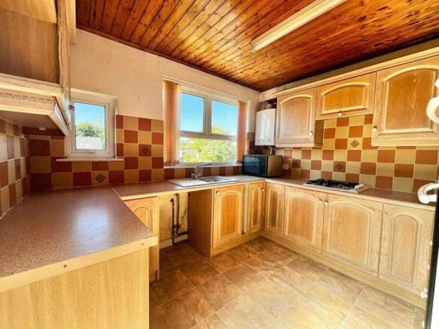 4 bedroom semi detached house for sale in Palmarsh avenue, Hythe, CT21
