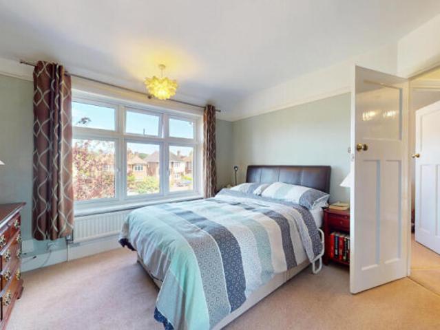 4 bedroom semi detached house for sale in Penenden Heath Road, Maidstone ME14 2DE, ME14