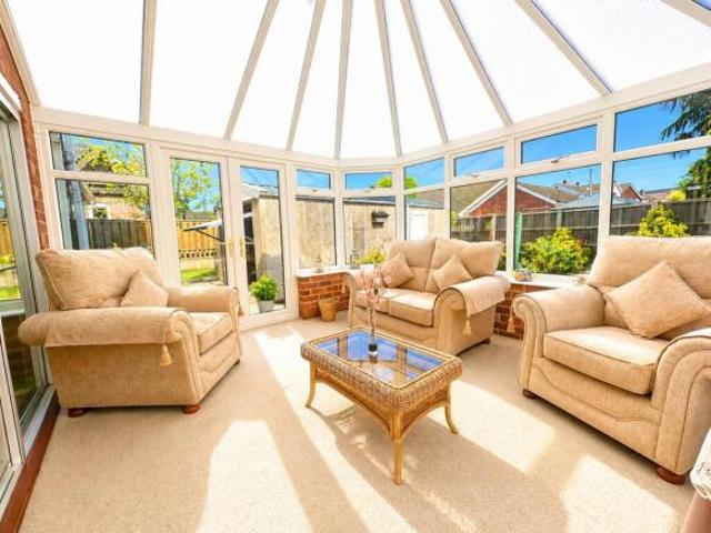 4 bedroom semi detached house for sale in Pearl Lane, Vicars Cross, Chester, Cheshire, CH3