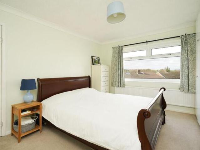 4 bedroom semi detached house for sale in Peterborough Road, Sheffield, S10