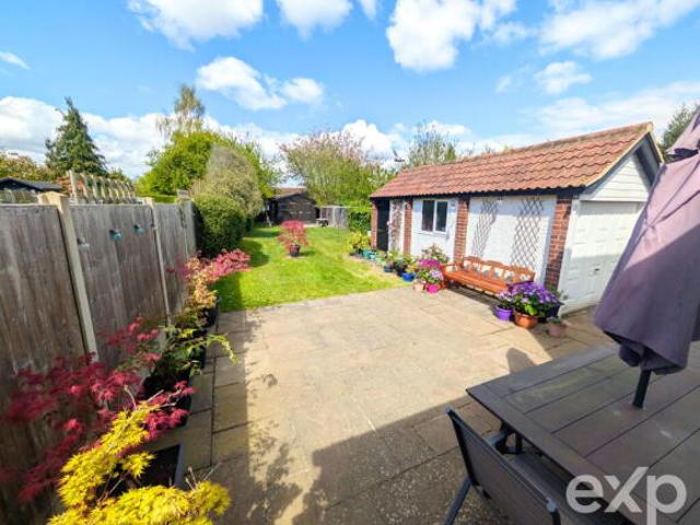 4 bedroom semi detached house for sale in Poplar Grove, Maidstone, ME16 0DE, ME16