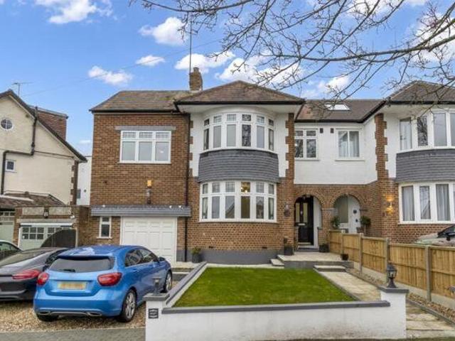 4 Bedroom Semi detached House For Sale In Potters Bar