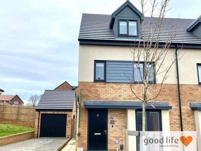 4 Bedroom Semi detached House For Sale In Potters Hill