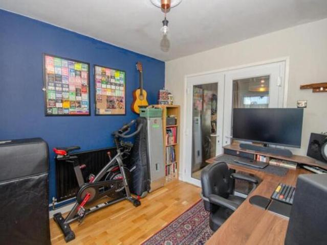 3 bedroom semi detached house for sale in Pound Road, Kingswood, Bristol, BS15 4QU, BS15