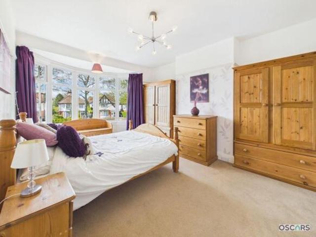 4 bedroom semi detached house for sale in Plantation Drive East, West Hull, HU4