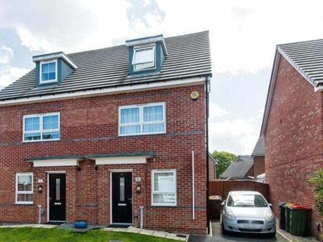 4 Bedroom Semi detached House For Sale In Preston