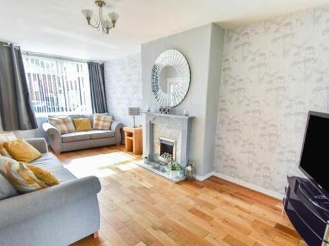 4 Bedroom Semi detached House For Sale In Prestwich