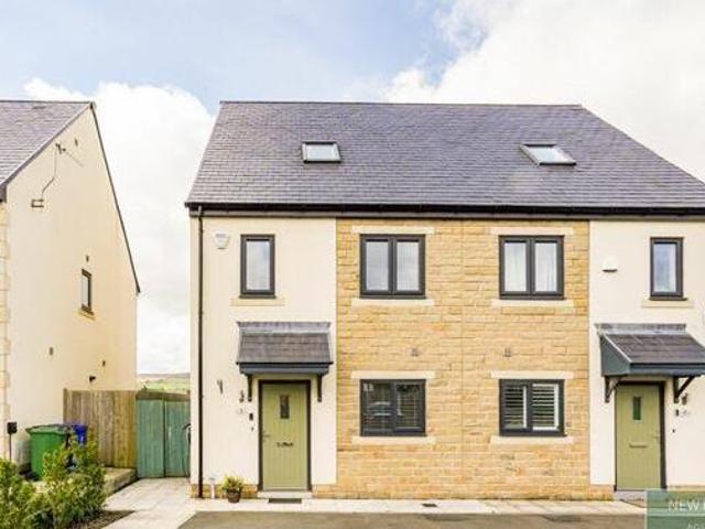 4 Bedroom Semi detached House For Sale In Ramsbottom, Bury