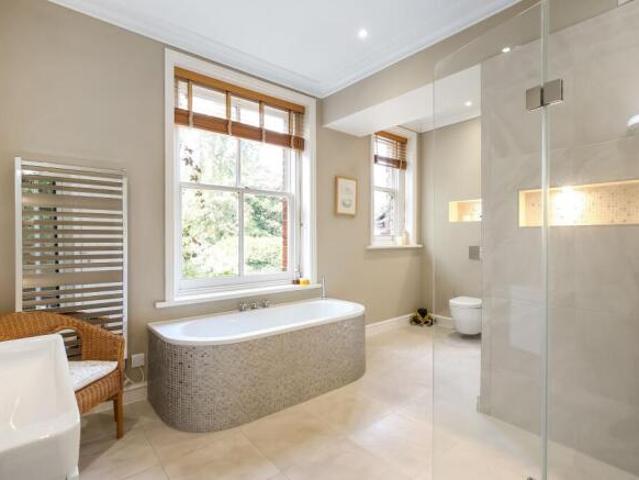4 bedroom semi detached house for sale in Ranelagh Road, Winchester, SO23