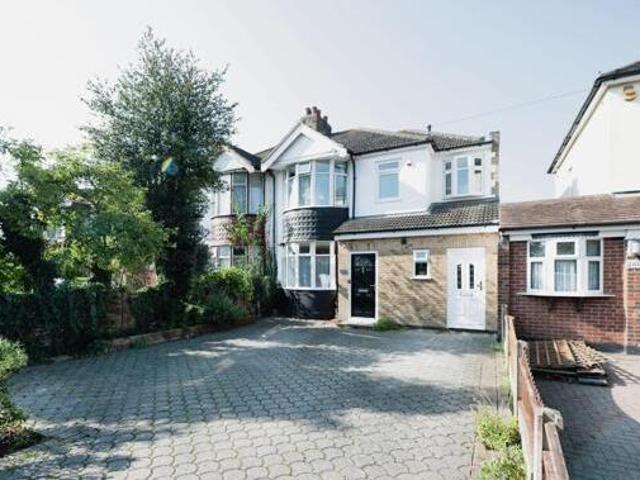4 Bedroom Semi detached House For Sale In Rainham