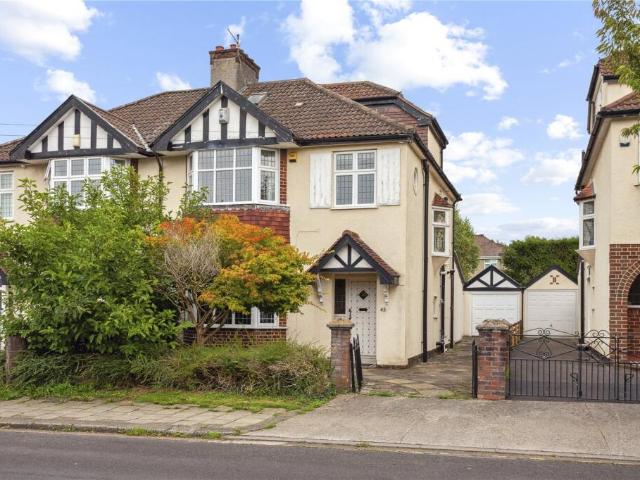 4 bedroom semi detached house for sale in Reedley Road, Westbury On Trym, Bristol, BS9