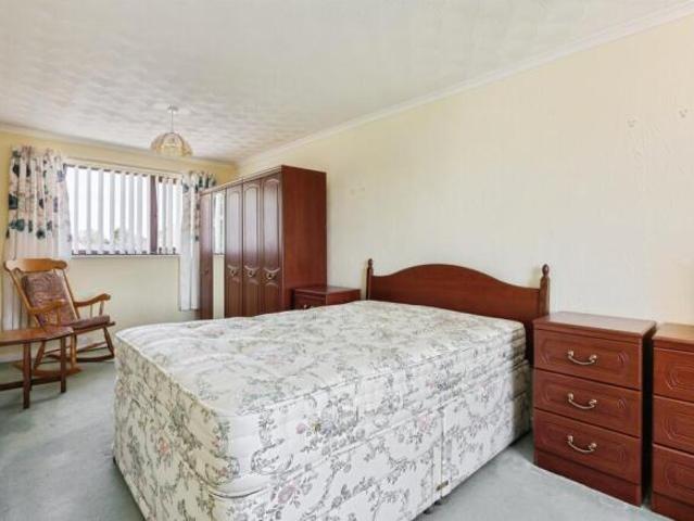 4 bedroom semi detached house for sale in Reepham Road, Norwich, NR6