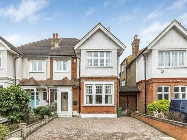 4 Bedroom Semi detached House For Sale In Richmond, Surrey