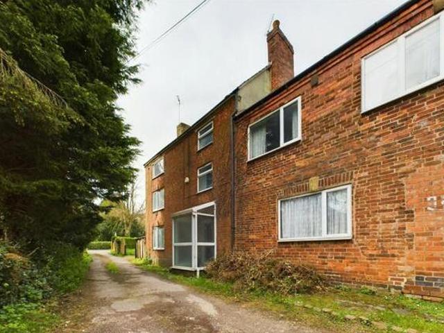 4 Bedroom Semi detached House For Sale In Ripley, Derbyshire