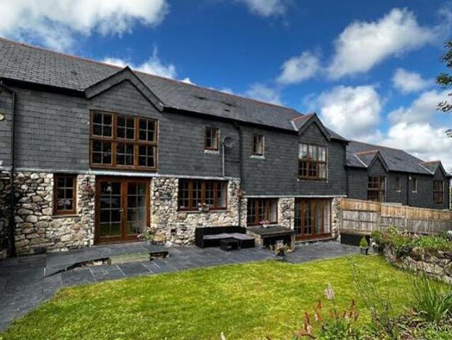 4 Bedroom Semi detached House For Sale In Roche, Cornwall