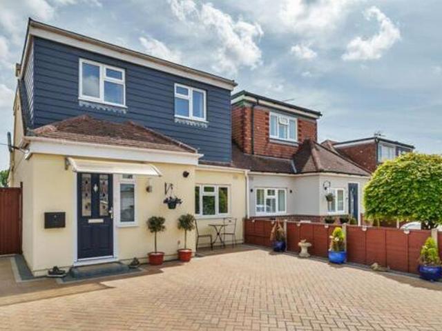 4 Bedroom Semi detached House For Sale In Rose Green, Bognor Regis