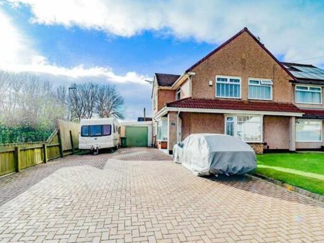 4 Bedroom Semi detached House For Sale In Roseworth, Stockton on tees