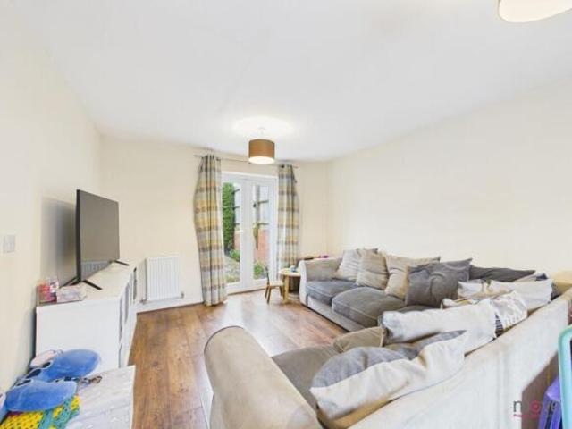 4 bedroom semi detached house for sale in Ruardean Walk, Cheltenham, GL52