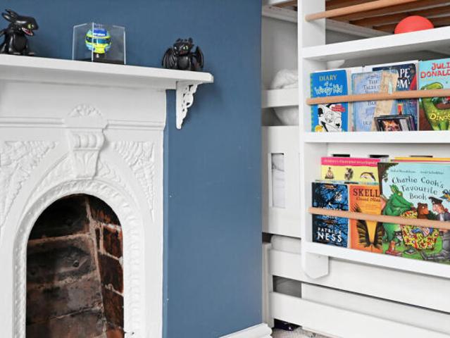 4 bedroom semi detached house for sale in School Lane, East Keswick, LS17