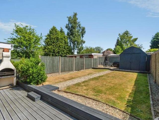 4 bedroom semi detached house for sale in Sambrook Road, Wolverhampton, WV10