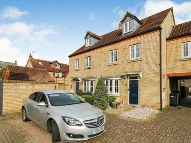 4 Bedroom Semi detached House For Sale In Sandy